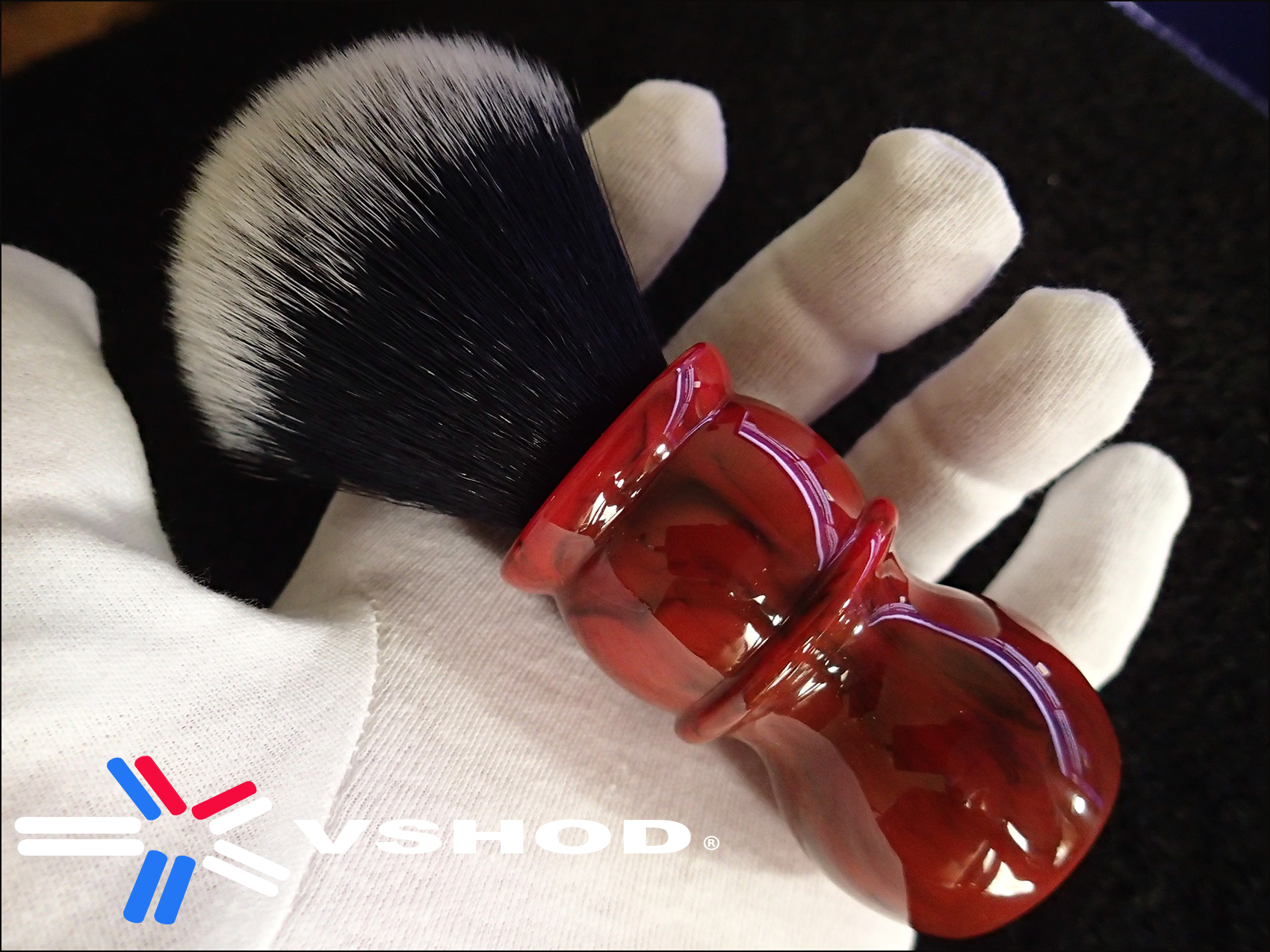 YAQI – Red Barber Handle Tuxedo 24 – BLADE SHAVING SHOP AUSTRALIA