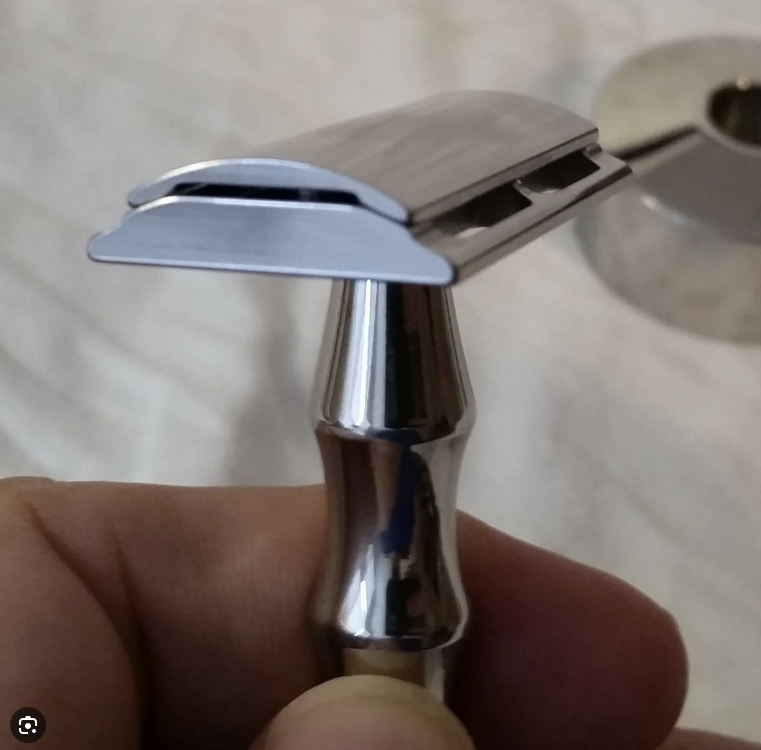 RazoRock Bamboo Safety Razor Handle – BLADE SHAVING SHOP AUSTRALIA