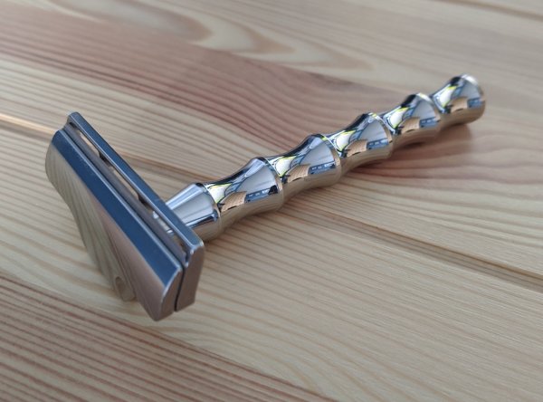 RazoRock Bamboo Safety Razor Handle – BLADE SHAVING SHOP AUSTRALIA